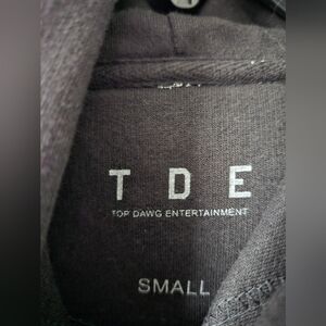 tde. | Sweaters | Brand New Kendrick Lamar Official Damn Tour Vintage Merchandise Hoodie Sweater ...